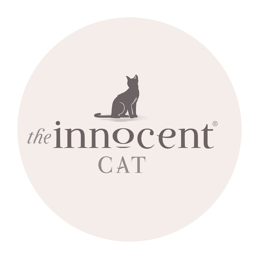 The Innocent Cat - THE PAW CONCEPT
